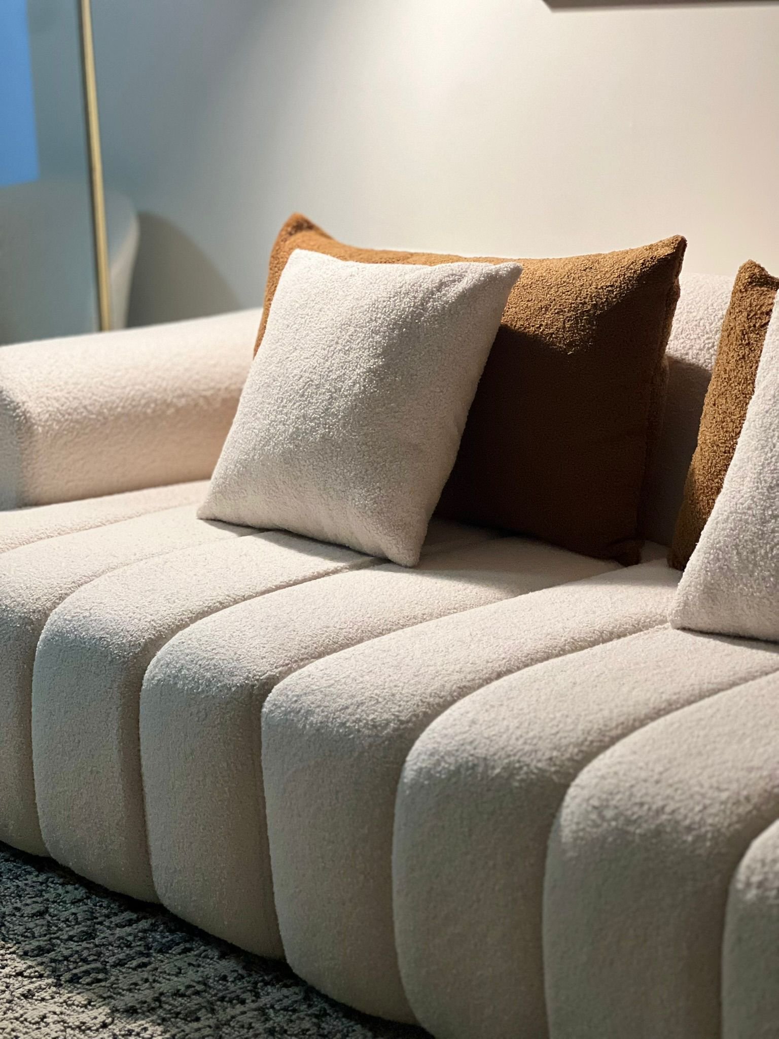 ISABELLA SOFA 3 PC 130 INCH – LAURA FURNITURE DESIGN